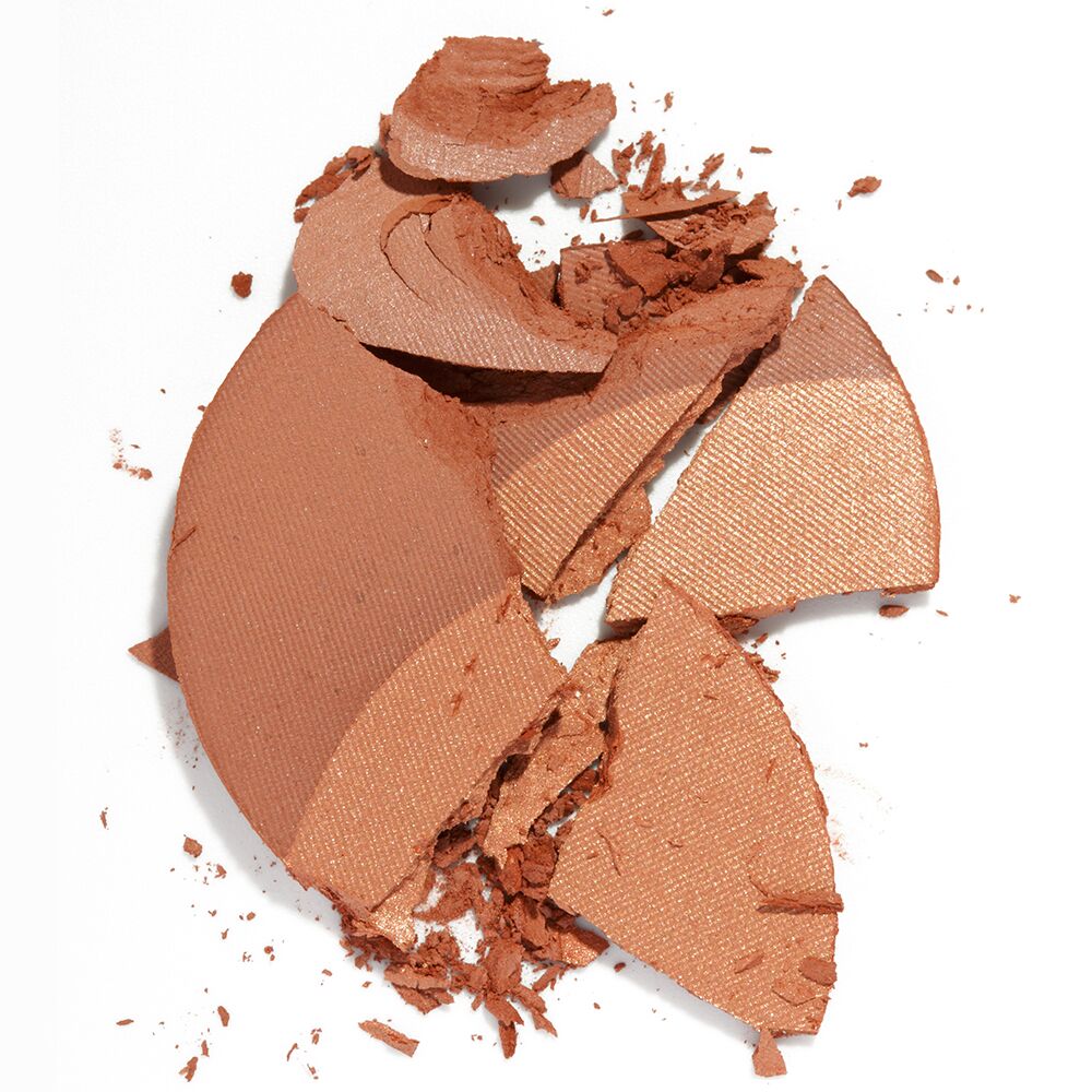 12 Must-Know Bronzer Tricks Makeup Artists Swear By - NewBeauty