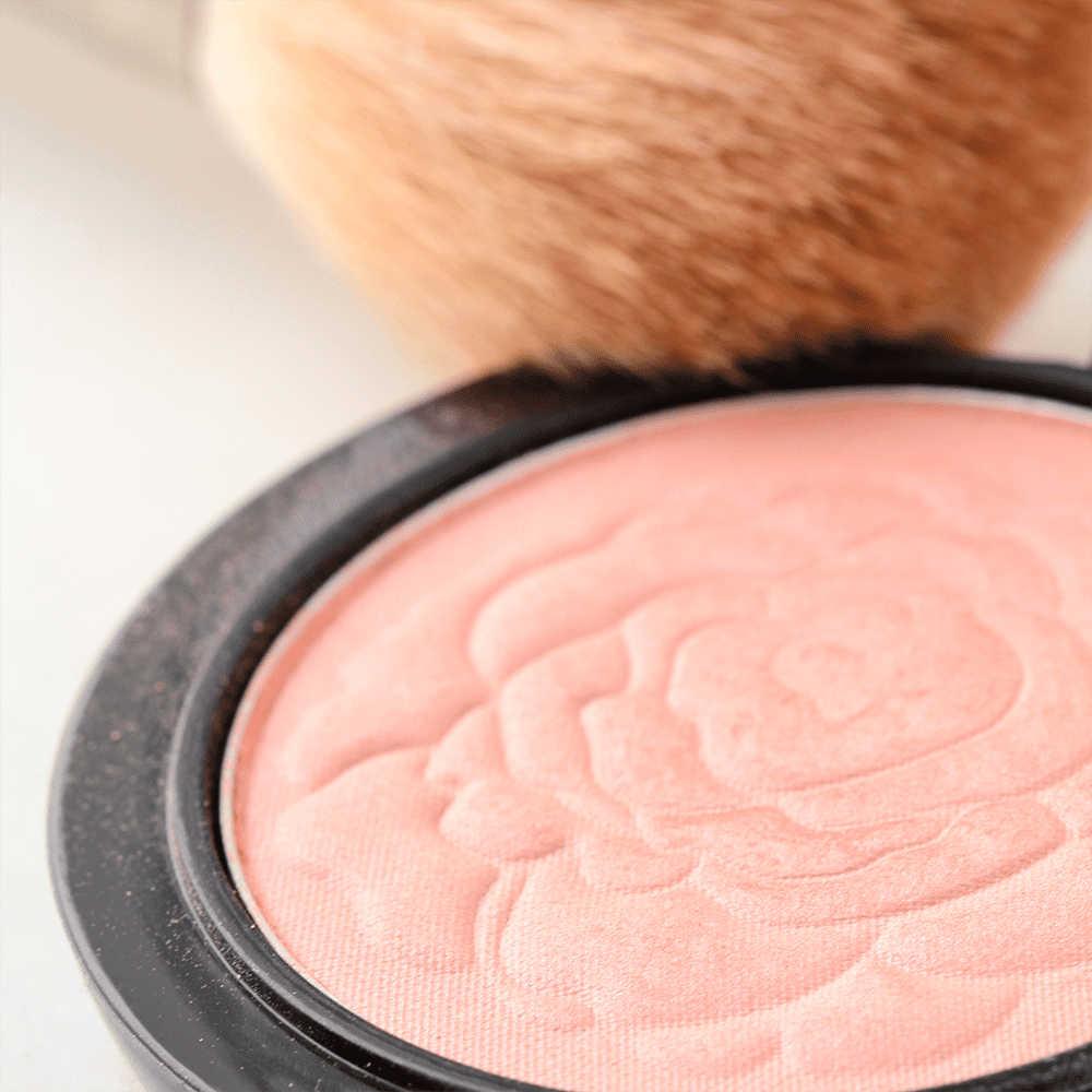 Jennifer Lopez and Kendall Jenner’s Makeup Artist Shares Her Top Tips