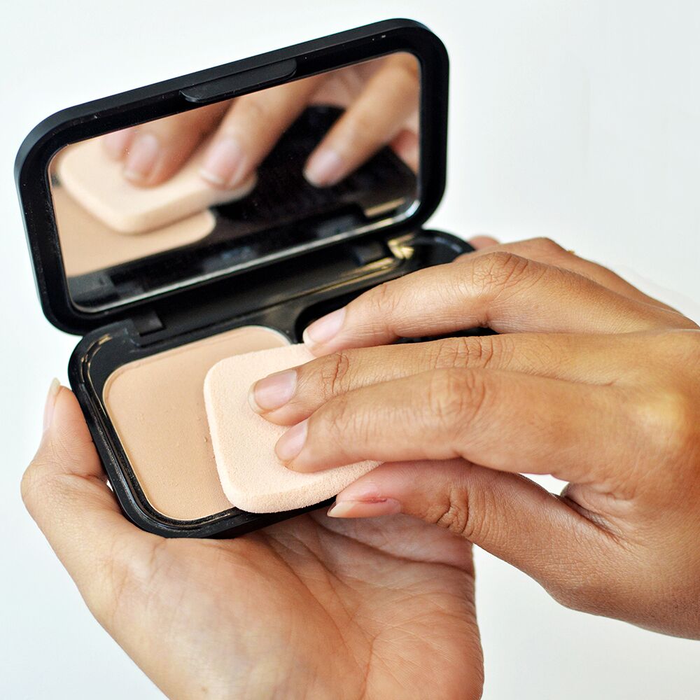 Jennifer Lopez and Kendall Jenner’s Makeup Artist Shares Her Top Tips