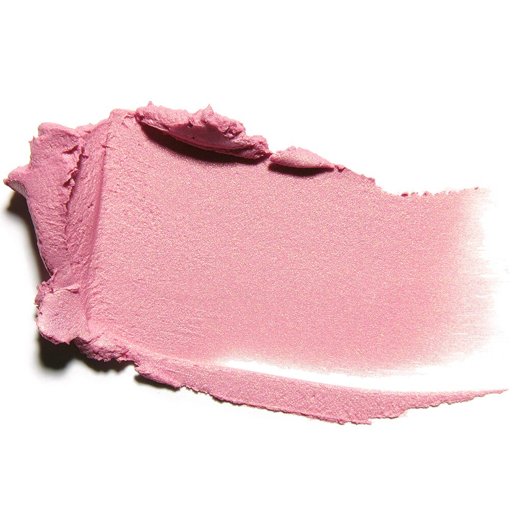 10 Ways to 'Lift' and Sculpt Your Cheeks With Makeup - NewBeauty