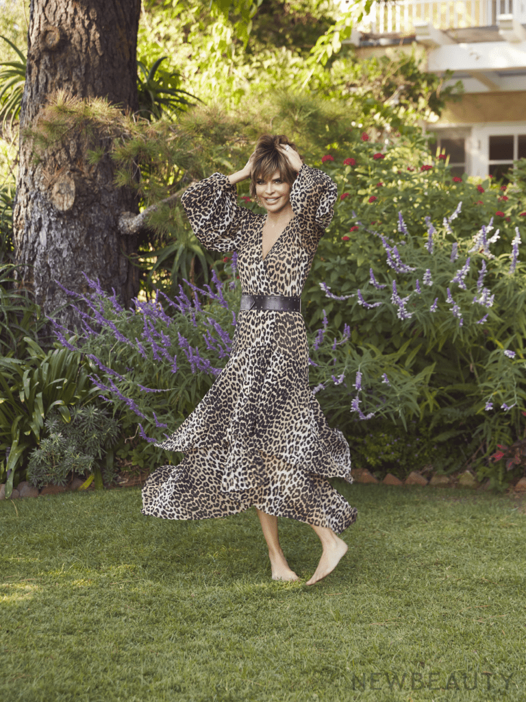 The REAL HOUSE LIFE of Lisa Rinna - NewBeauty