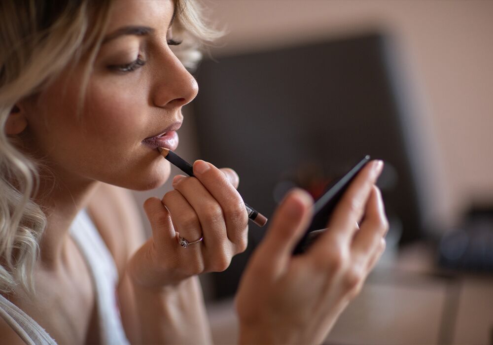 The 'Gym Lips' Trend Will Be Everywhere This Summer - NewBeauty