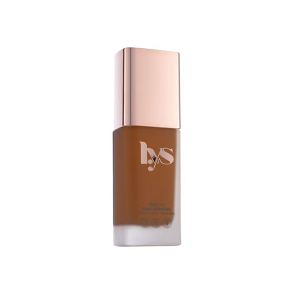 Celebrity Makeup Artists Share Their Favorite Foundations for Ages 50 ...