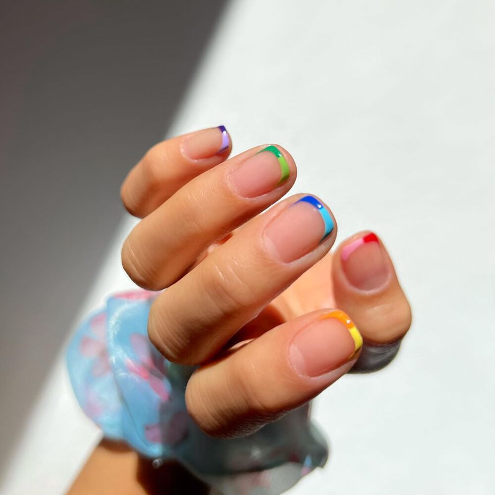 31 French Manicure Ideas to Try in 2024- NewBeauty