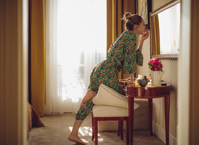 Yes, Sleepy Eyes Are Trending—Here’s How to Get the Eye Look