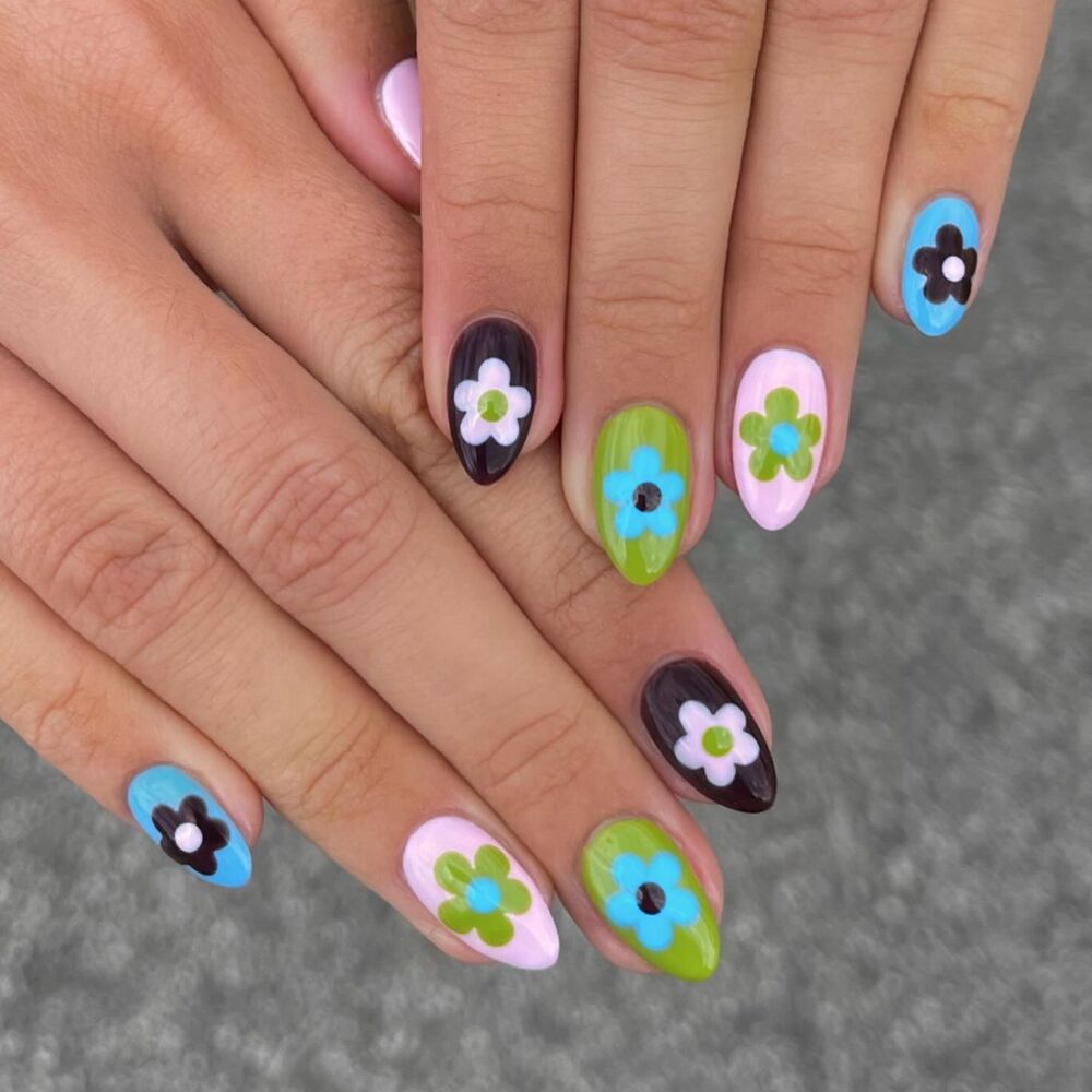 Almond Nails: 30 Takes to Inspire Your Next Manicure