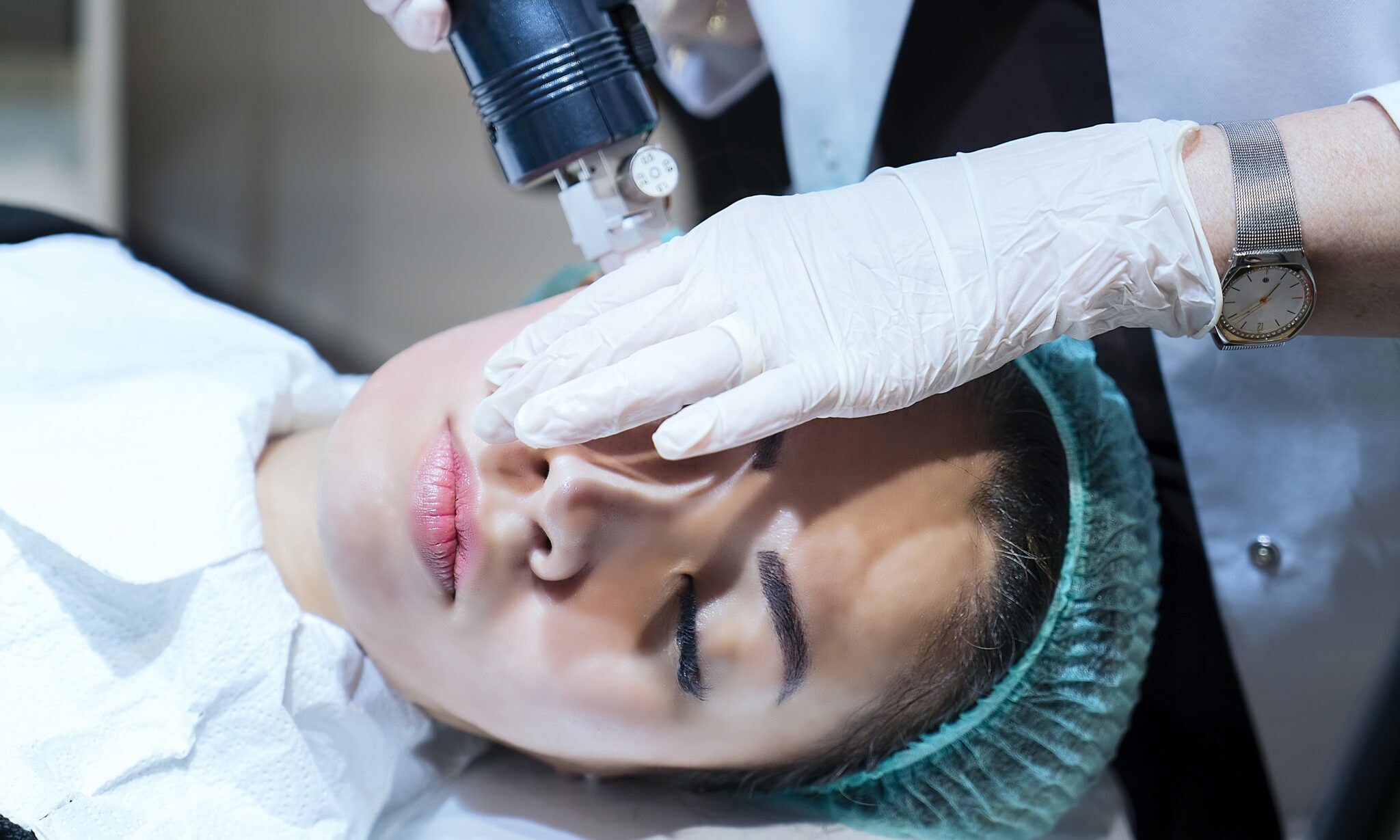 PRF vs. PRP: What’s Better Treatment for Your Skin - NewBeauty