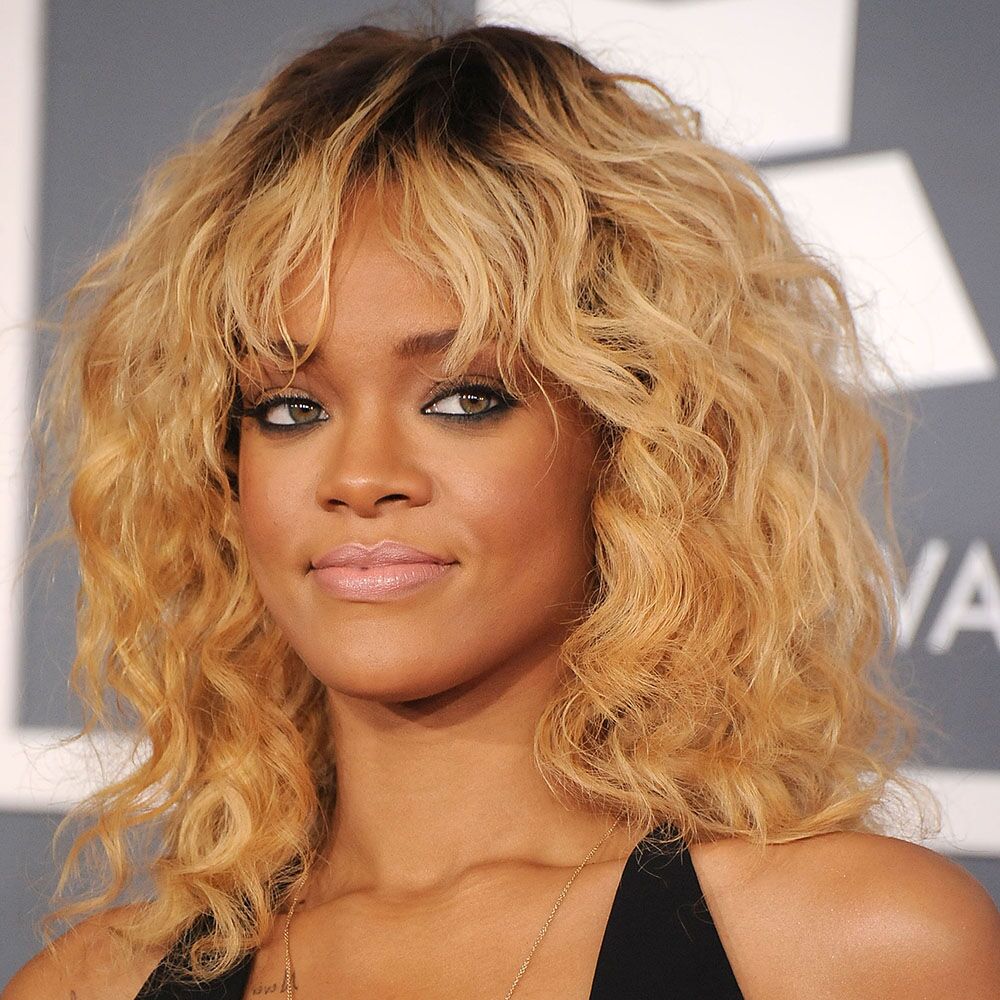 30 Medium-Length Haircuts for Every Hair Type and Aesthetic - NewBeauty