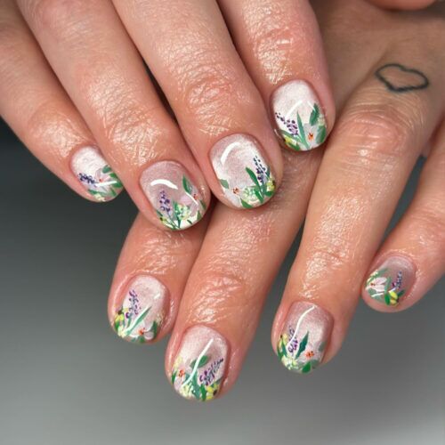 35 Squoval Nail Ideas from Natural Shades to Over-the-Top Art - NewBeauty