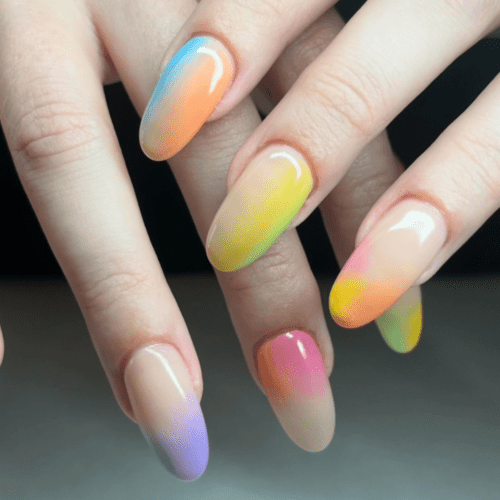 10 Airbrushed Manicures to Recreate ASAP