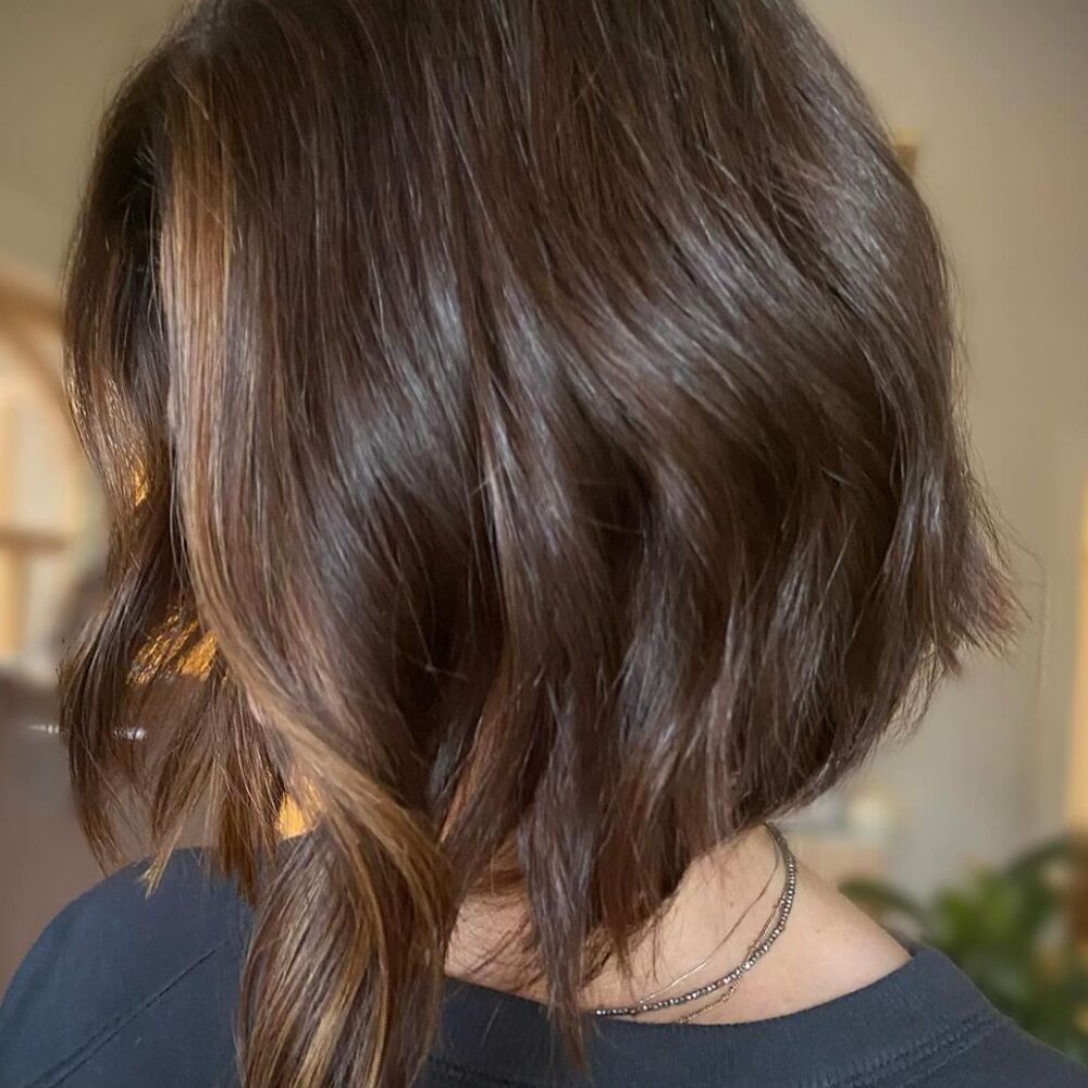 The Asymmetrical Bob Is the Trend We Didn't See Coming