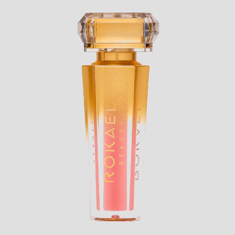 The $14 Lashes Behind Demi Moore's Double-Take-Worthy Glam