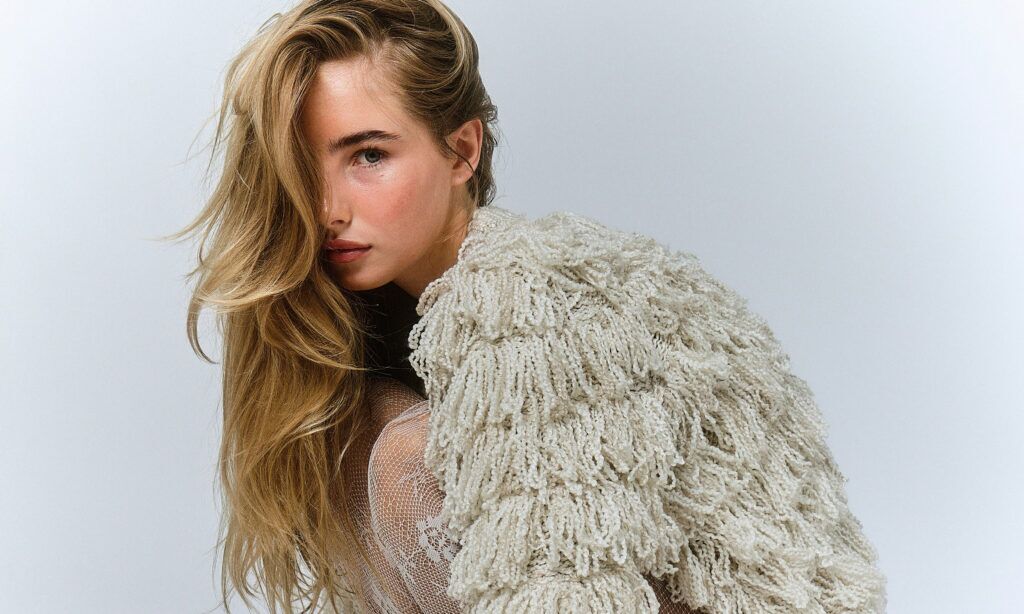 How to Style the Trendy Utah Curls