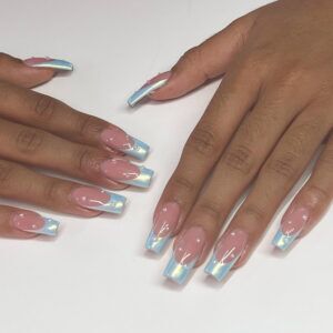 Icy Chrome Nails Are the Perfect Wintry Manicure - NewBeauty