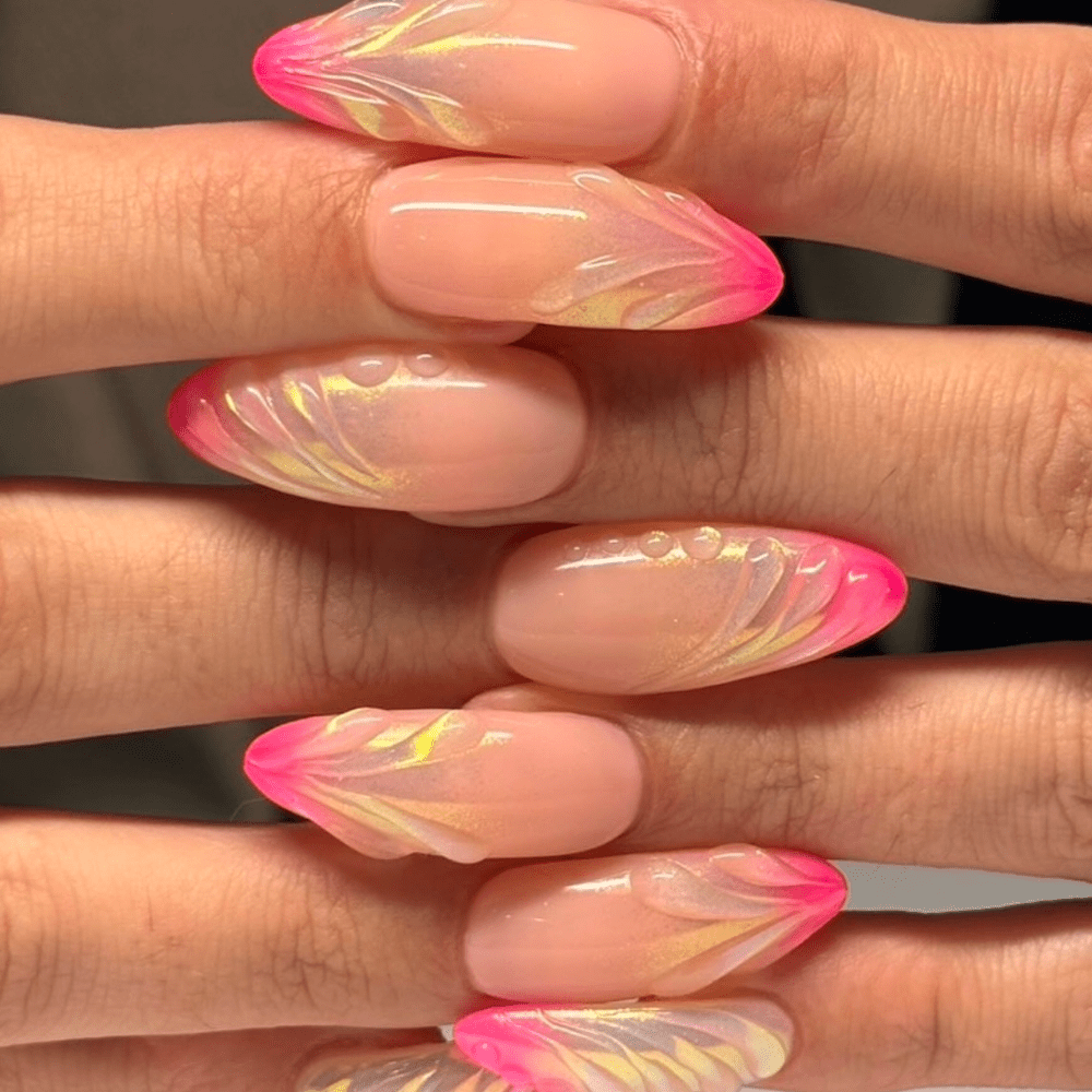 10 Super Sweet Valentine's Day Chrome Nail Ideas