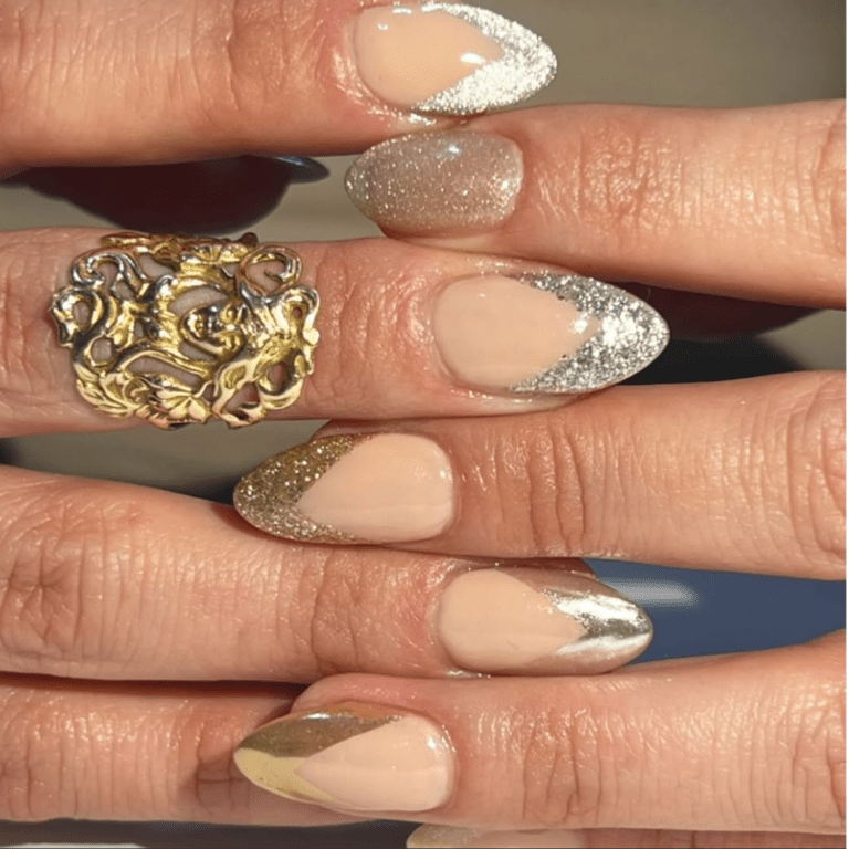 7 V French Nail Ideas to Sharpen Up Your Next Manicure