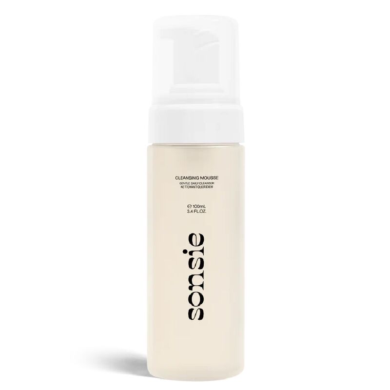 SAG Awards 2025: Pamela Anderson's Skin-Care Routine