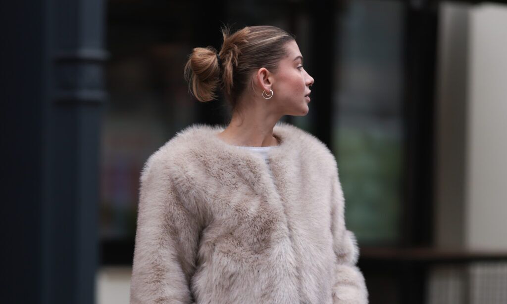 The Secret to the Perfect Messy Bun, Revealed