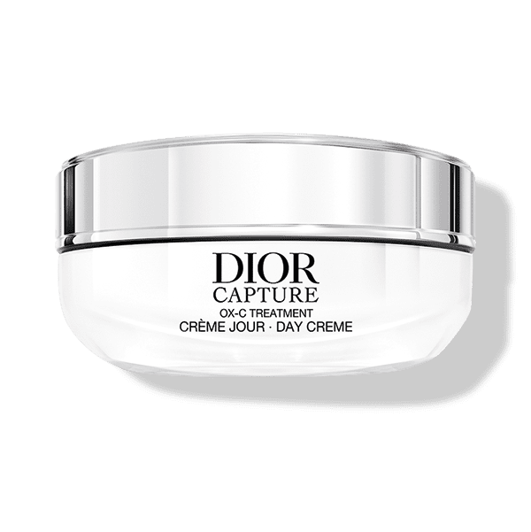 The Best Award-Winning Moisturizers to Banish Dryness