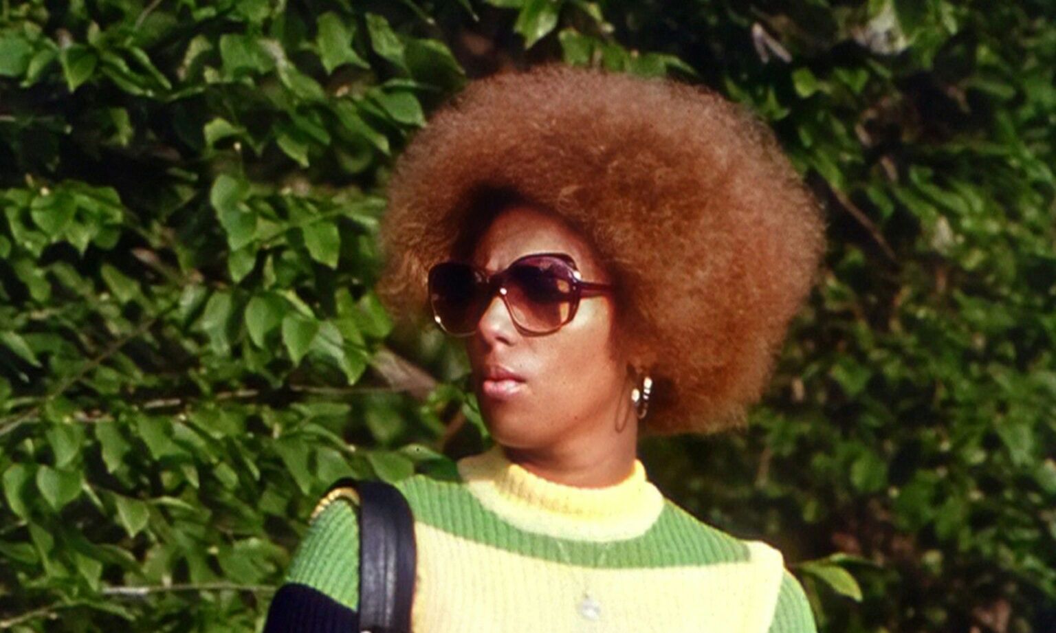 Data Puts '70s Beauty in the Top Trends of 2025