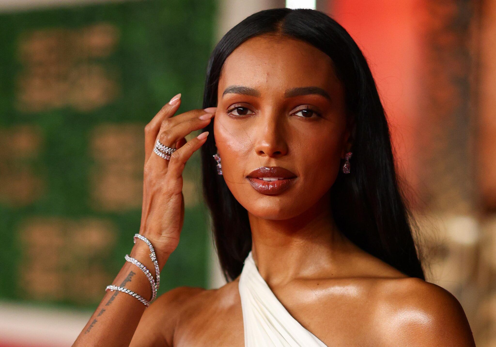 VS Alum Jasmine Tookes Is Launching a Beauty Brand