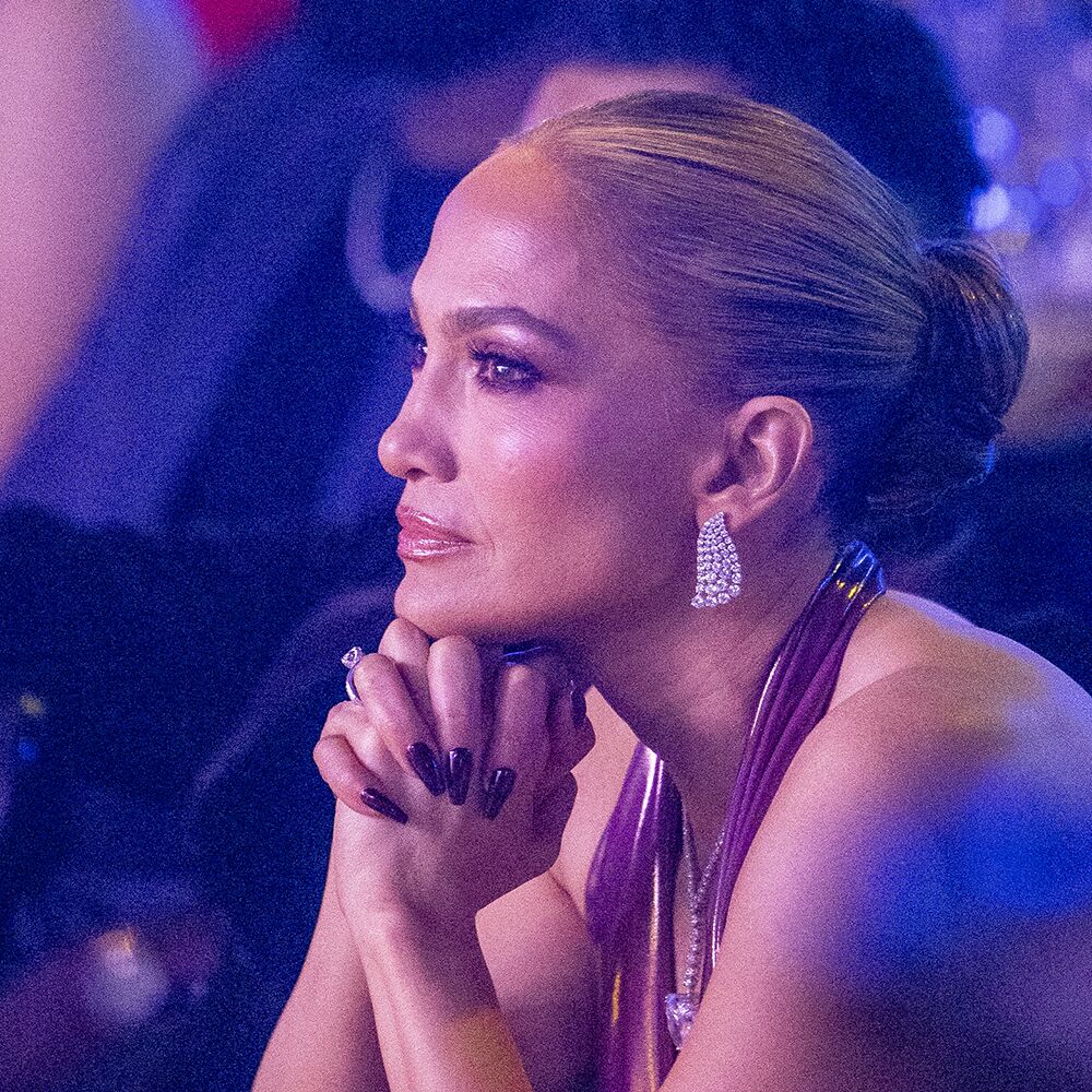 10 Celebrity Side Profiles That Never Miss - NewBeauty