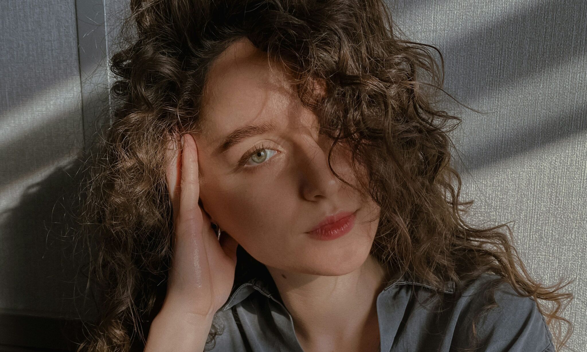 Okay—What Exactly Are 'Ghost Lashes'?