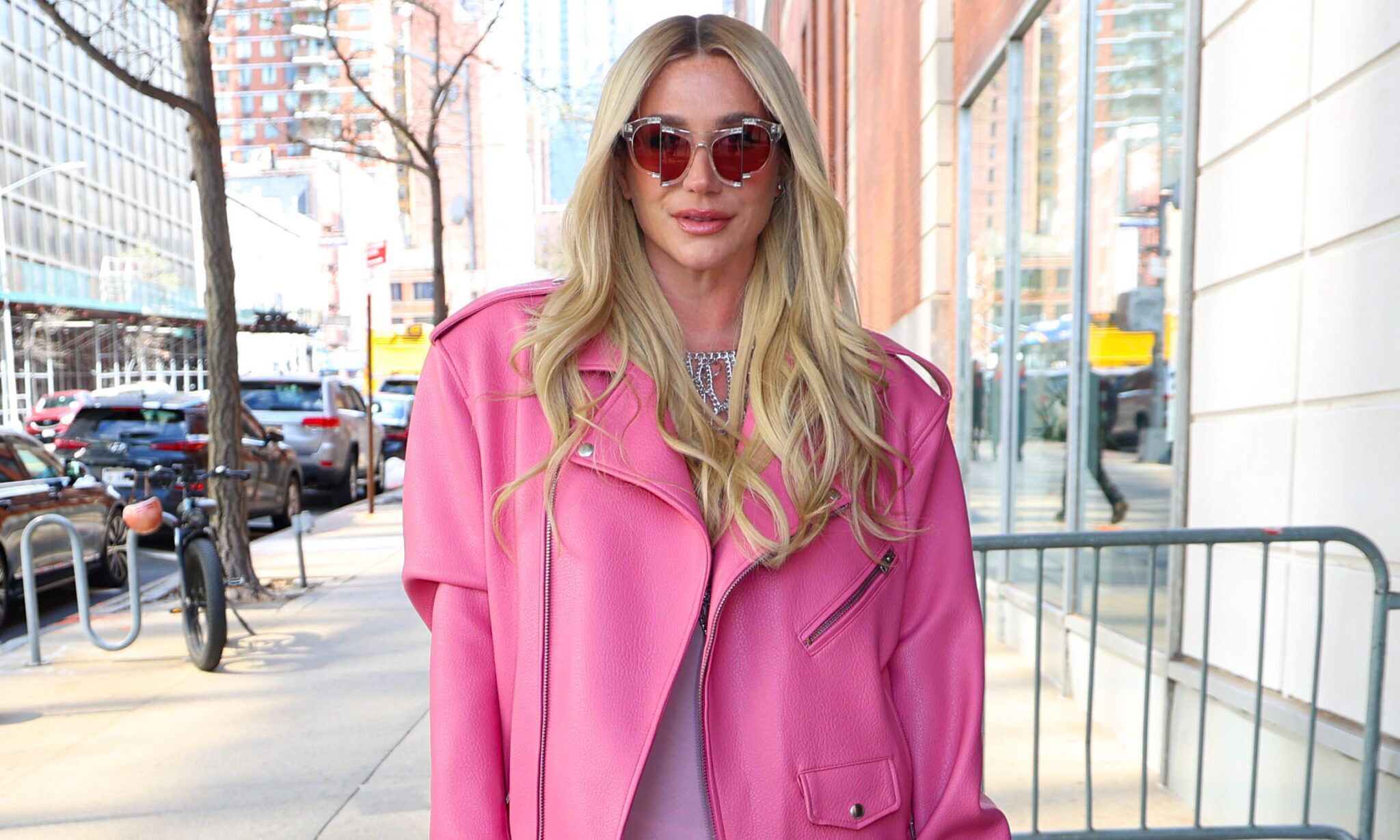 Kesha Is the Latest Celebrity to Endorse Salmon Sperm Facials