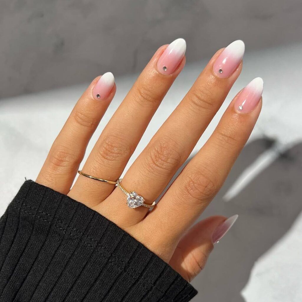 Short Almond Nail Ideas That Flatter Every Hand