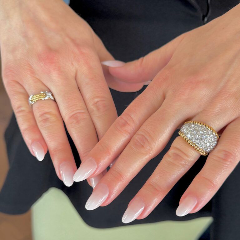 Rachel McAdams’ Shortcake Crème Manicure Is Subtly Chic